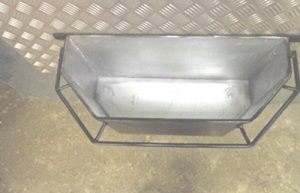 Greystone Quench Trough | Well-Shod